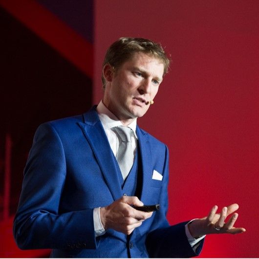 Ο κορυφαίος consumer behaviouralist, Ken Hughes στην Κύπρο, must