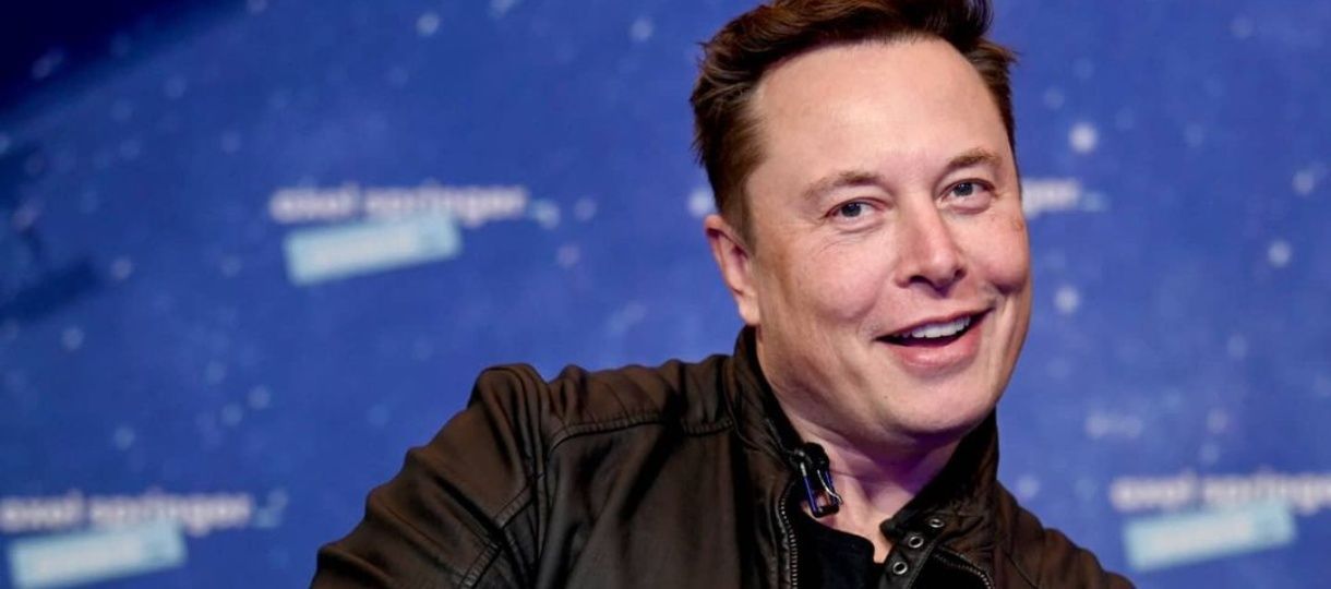 Elon Musk: Ο πατέρας του, Errol Musk έχει και δεύτερο παιδί με τη θετή ...