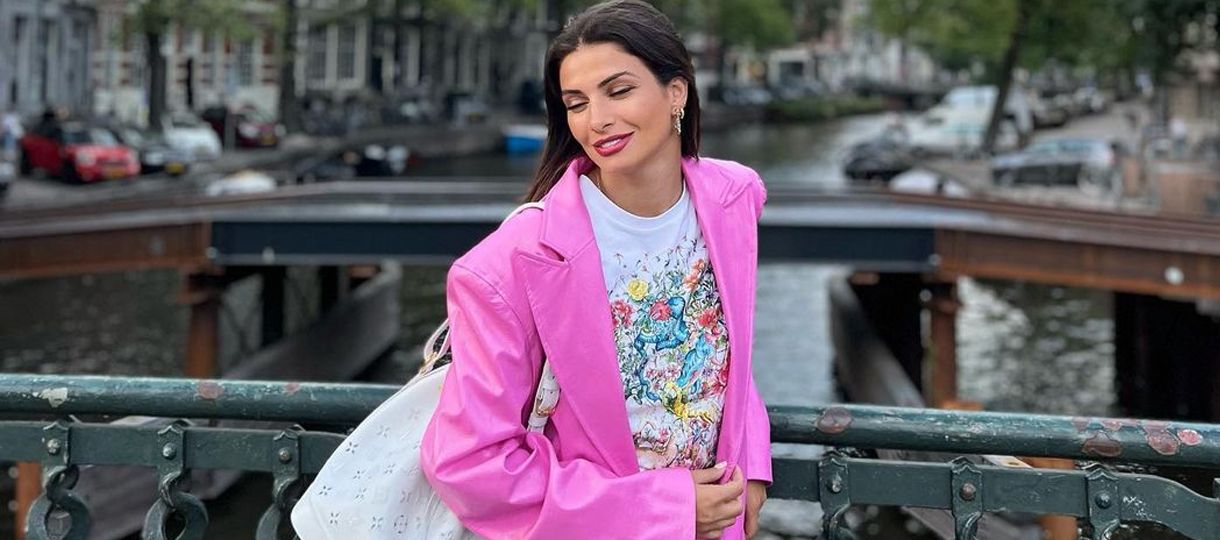 Κριστίν Παναγή: Οι στυλιστικές επιλογές της στο Άμστερνταμ είναι ό,τι ...